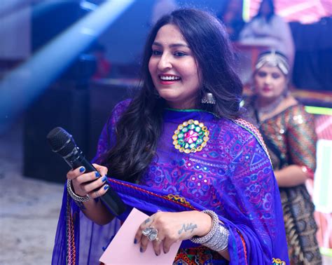 Anchor Sejal Vaishnav Jodhpur Wedding Entertainment Services