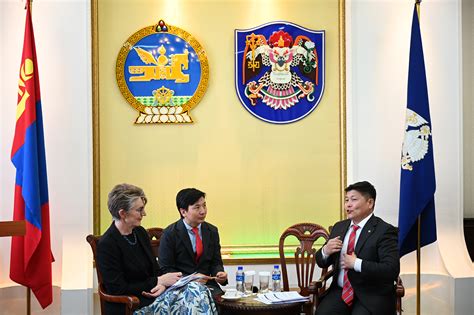 Дэлхийн банкны төлөөлөгчдийг хүлээн авч уулзлаа