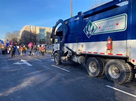 Cupe 3906 Social Media Team On Fire R Mcmaster