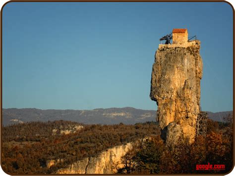 კაცხის სვეტი
