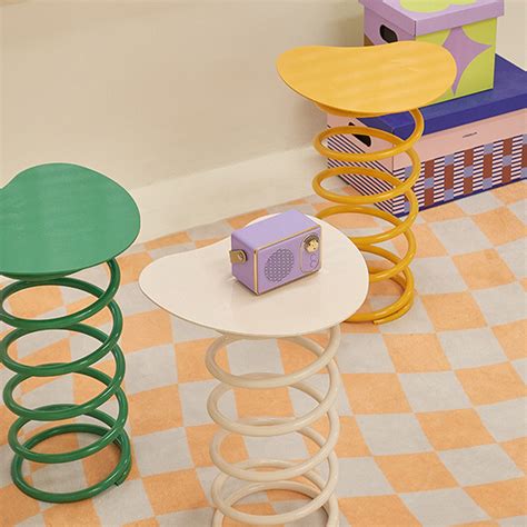 테이스티맨션 철제 스프링 사이드테이블 침대 소파 협탁 미니 테이블 위시버킷