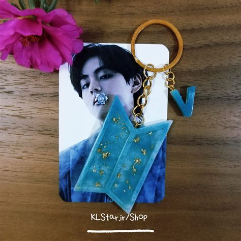 جاسوئیچی طرح لوگو بی‌تی‌اس V Bts And Army