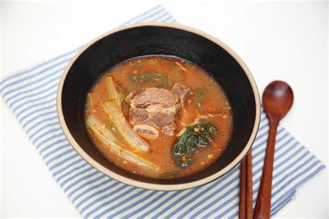 얼큰한 우거지 갈비탕