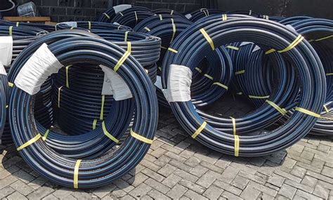 Pipa Hitam Roll Hdpe Untuk Saluran Air Bersih Bertekanan