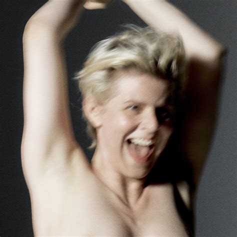 Sexistential Robyn