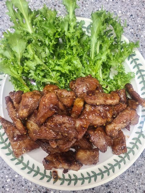 갈비양념으로 만든 돼지목살구이