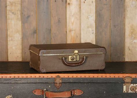 Kleine Brocante Koffer Met Metalen Handvat En Vintage Stijl