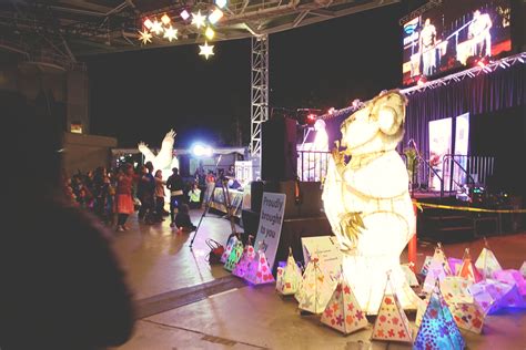 Parade Parade Girl Atlas