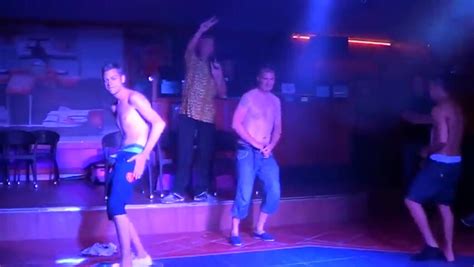 Hypnotized Guys Full Monty Thisvid Com