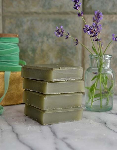 оливковое мыло с глиной и лавандой своими руками рецепт | Diy soap ...
