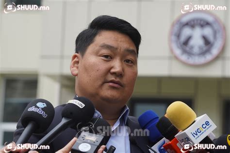 Өмгөөлөгч Х Ундрах Оргил 10 сая төгрөг өгөхөөр бэлдсэн байсан