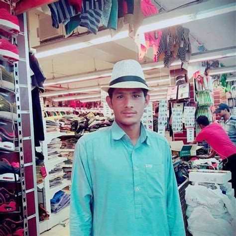 منصور احمد خان