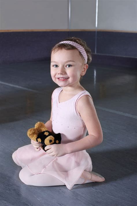 Classical Ballet Classes Rona Hart School Of Dance