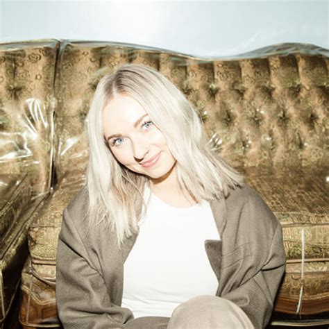 Tiffany Hudson Secuencias