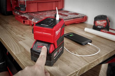 Milwaukee M18 Top Off 175w Power Supply