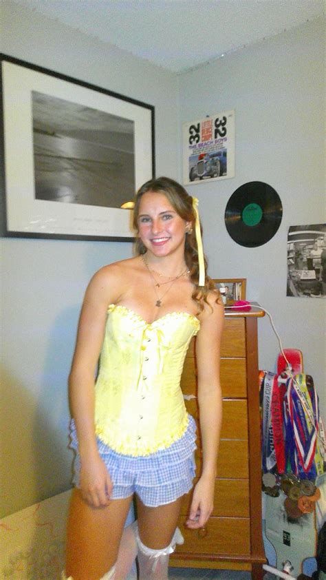 Goldilocks Halloween Costume Idea Blonde Halloween Costumes