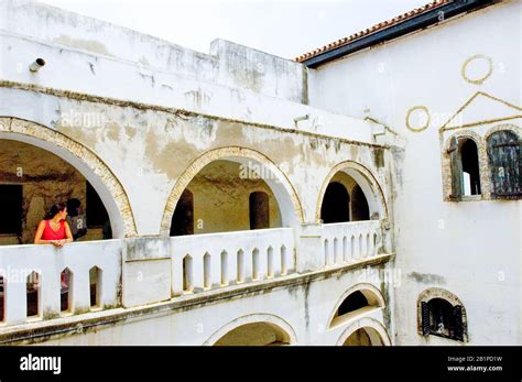 Elmina Castle Tour With Students And Professorauthor Lecture Scenes