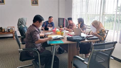 Kadis Pariwisata Gelar Rapat Pematangan Acara Festival Gurita Di Ruangan Sekda Kaur