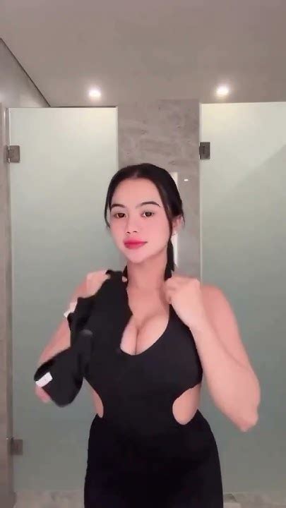 #fyp #viral #instagood #foryou #tobrut #pemersatubangsa #asupan #ceweseksi #tiktok #bohai #gemoy ...