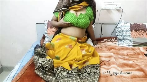 Bhabhi Ki Salwar Khol Ke Badi Gand Dekhi Porn Xhamster