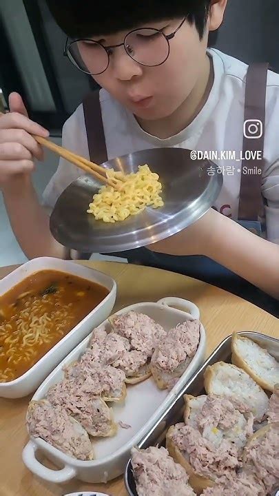 참치마요유부초밥에 라면 야식 다이어트실패 Youtube