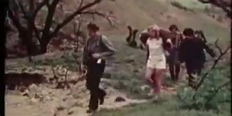 Babe Woman Fucked By A BigFoot Tnaflix Com