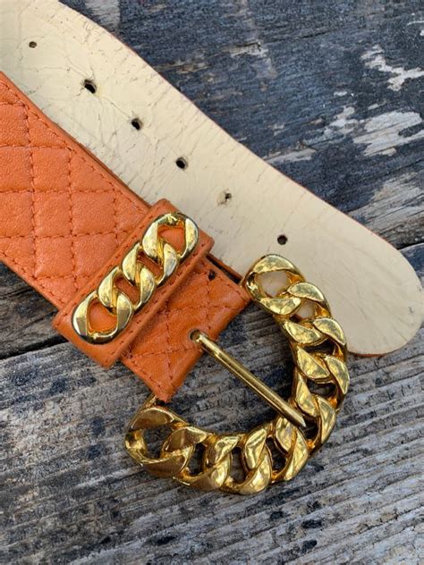 1980s Stitch Quilted Leather Belt With Shiny Heavy Metal Chain Buckle