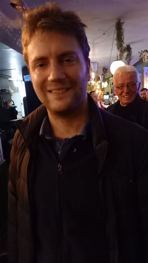 Canal Saint Martin Echecs Amplius Antoine Arduin Va Plus Loin