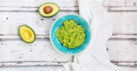 Woman Finds Guacamole Mixer In Hotel Room But People Warn Her Its