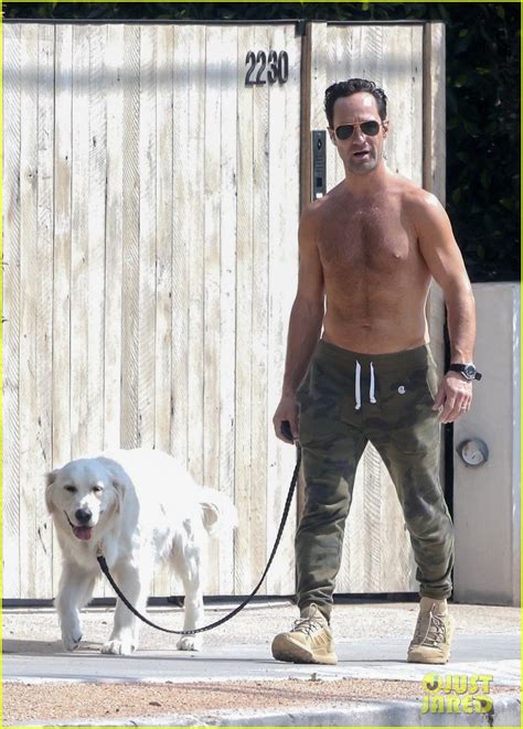 Photo Chris Diamantopoulos Goes Shirtless Photo Just Jared Entertainment News