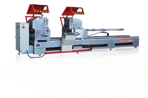 중국 알루미늄 더블 헤드 절단 톱 기계 제조 업체 및 공급 업체 공장 직접 가격 Dega Machine