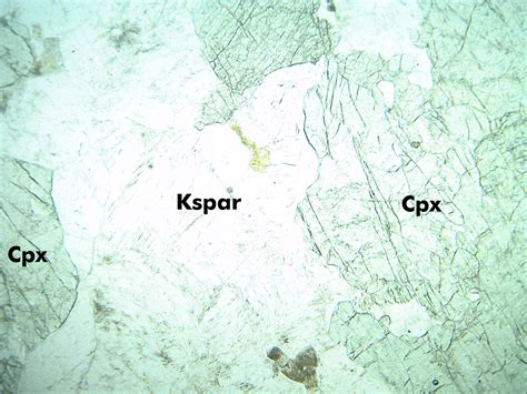 K Feldspar Thin Section