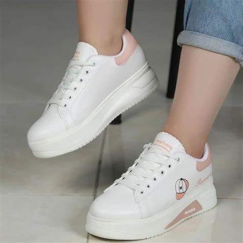 کتونی سفید دخترانه مدل کلاه فروشگاه خوش پوش