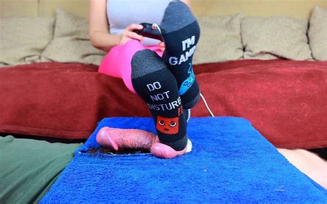 Die Porno Videos In Der Kategorie Domina Schwanz Eier Qualen Xhamster