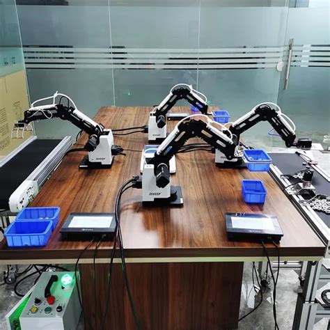Intelligent Desktop Robot Arm Visual Recognition Sorting Nut