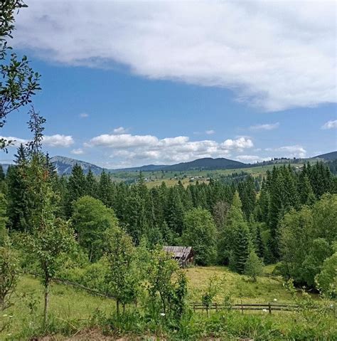 З ким би ви хотіли цієї осені втекти сюди карпати гори осінь Сімя Саманюків Facebook