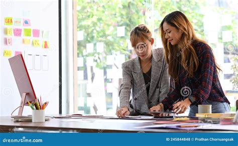 Web Developer Brainstorming Working Together On Mobile Application Software Design Project