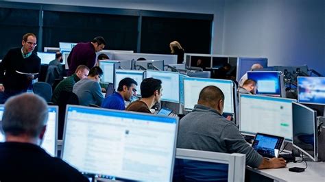 보다 효율적인 업무환경을 만들기 위한 Microsoft Microsoft Business Lounge