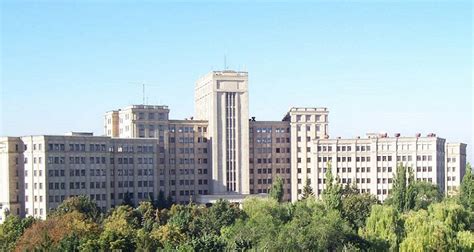 Факультет іноземних мов