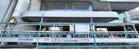Expanding Swing Stage Access In Victoria 370 Albert Street East