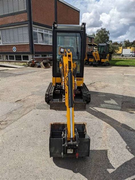 Jcb 19c 1p Kompaktbagger Minibagger Minigraafmachine Rups Trucksnl