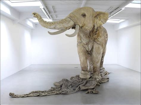 Huang Yong Ping Highlike