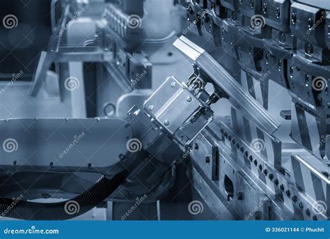 The High Technology Material Handling At Press Brake Bending Machine By Robotic System Stock