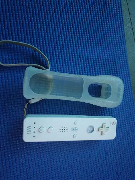 Wii Controller Video Gaming Gaming Accessories Controllers On Carousell