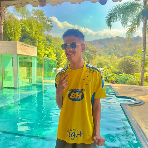 sei que não só dono do mundo mas sou filho do dono 👑🙅🏽‍♂️👏🏽🙏🏽