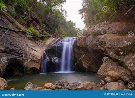 Waterfall Bambarakiri Ella Stock Image Image Of Outdoor 187974801