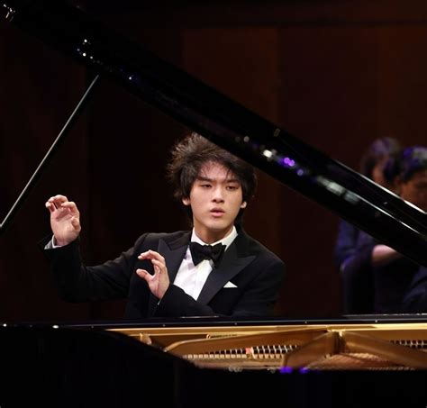 K 클래식 시대 활짝 연 피아니스트 임윤찬