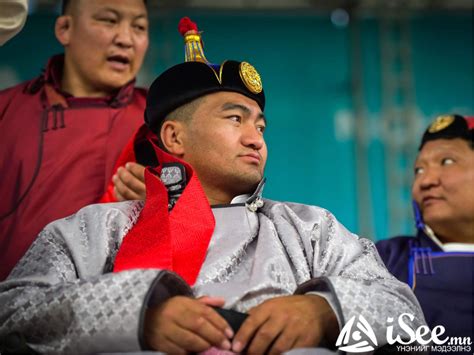 Аймгийн начин Б Бат Эрдэнэ улсын арслан Ц Бямба Отгоноор хоёр давлаа Isee Mn