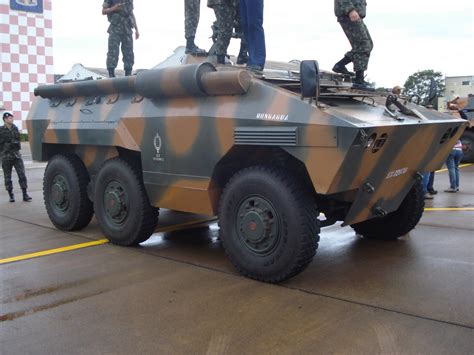 Viaturas Brasil Ee 11 Urutu Exército Brasileiro