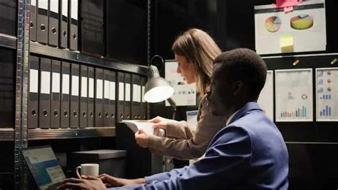 Understanding The Role Of Data Retention Policies In Data Lifecycle